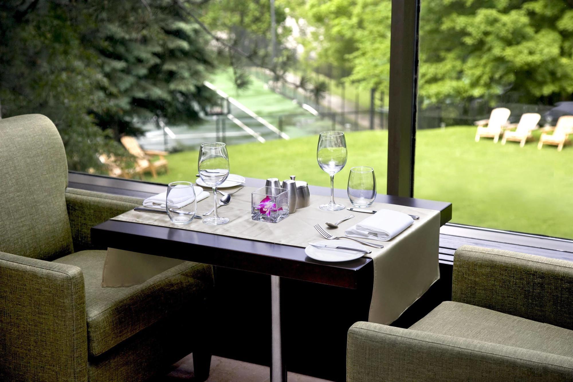 PAN PACIFIC TORONTO HOTEL